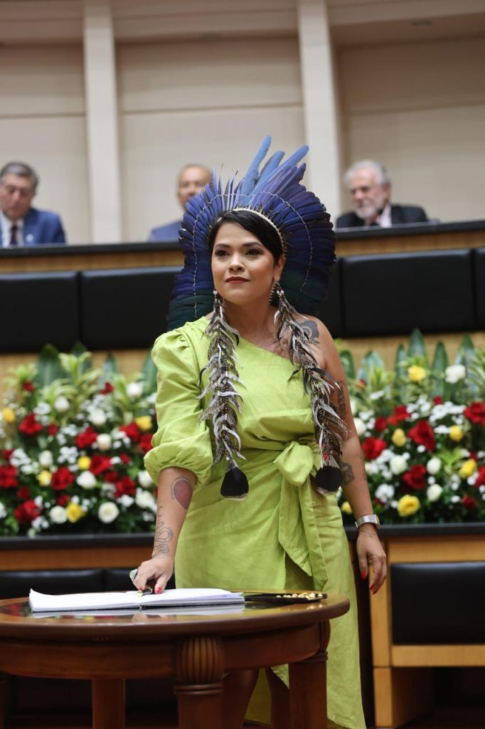 In Brasilien unterwegs: ein Interview mit Ingrid Sateré-Mawé – Radio ...